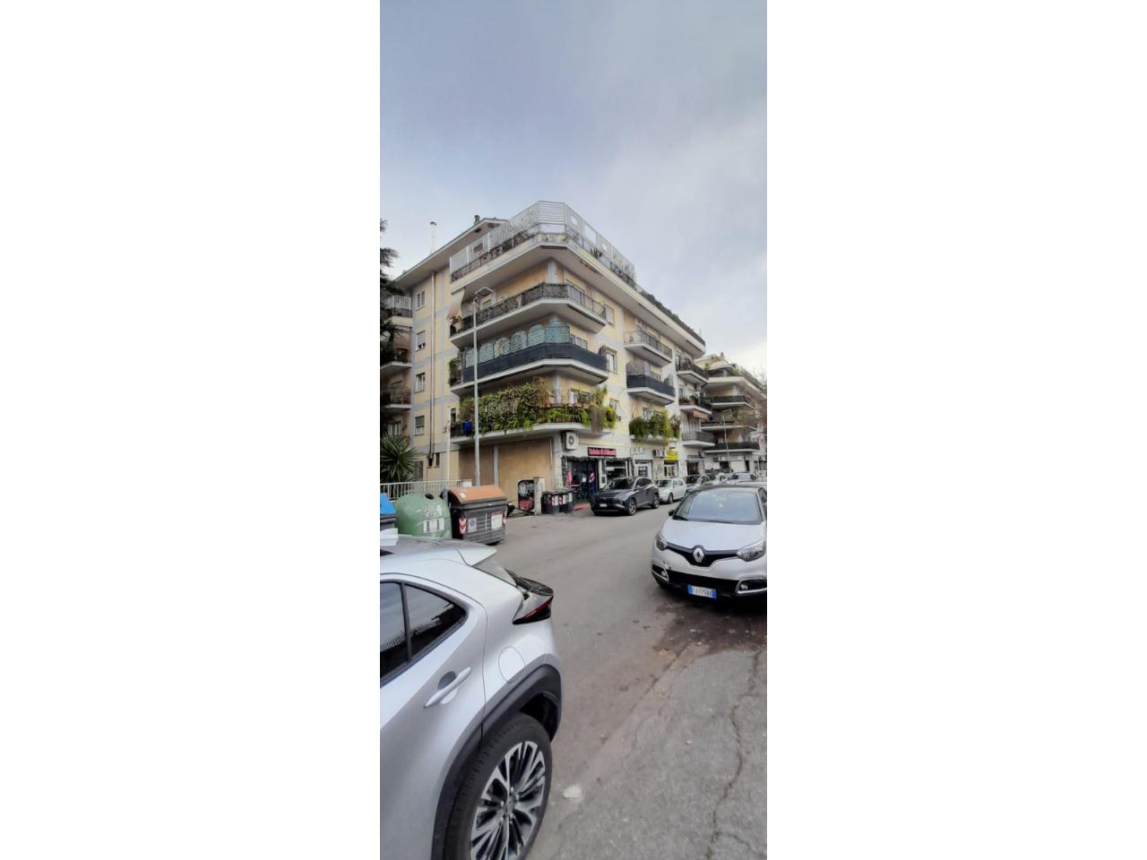 Negozio in vendita a Roma