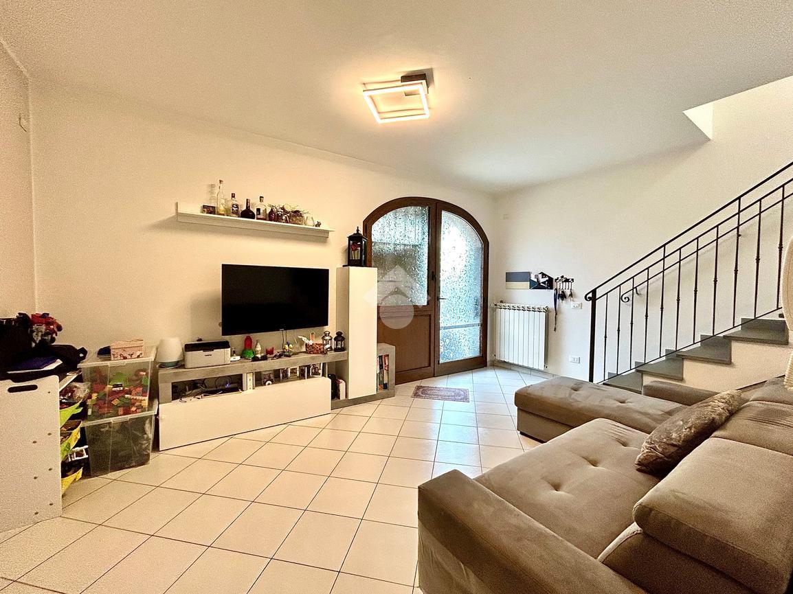 Casa indipendente in vendita a Quarrata