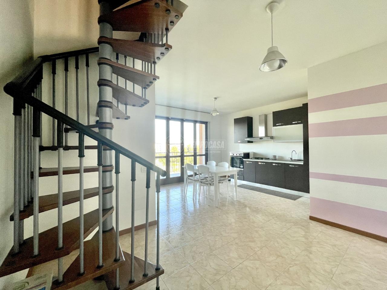 Appartamento in vendita a Rozzano