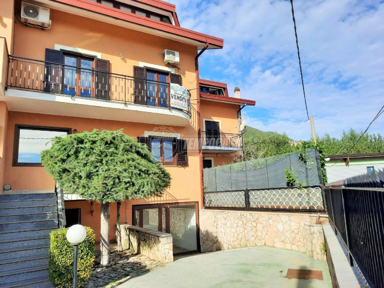 Villa a schiera in vendita a Monteforte Irpino