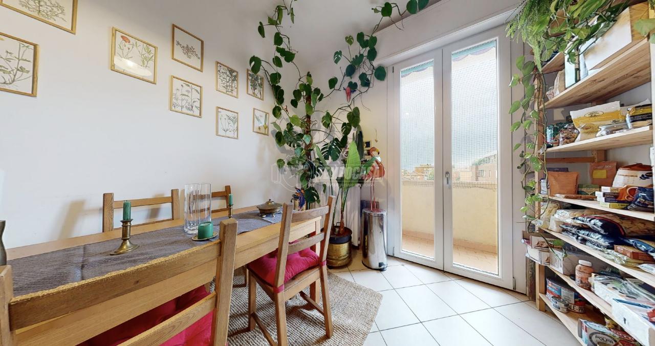 Appartamento in vendita a Bologna