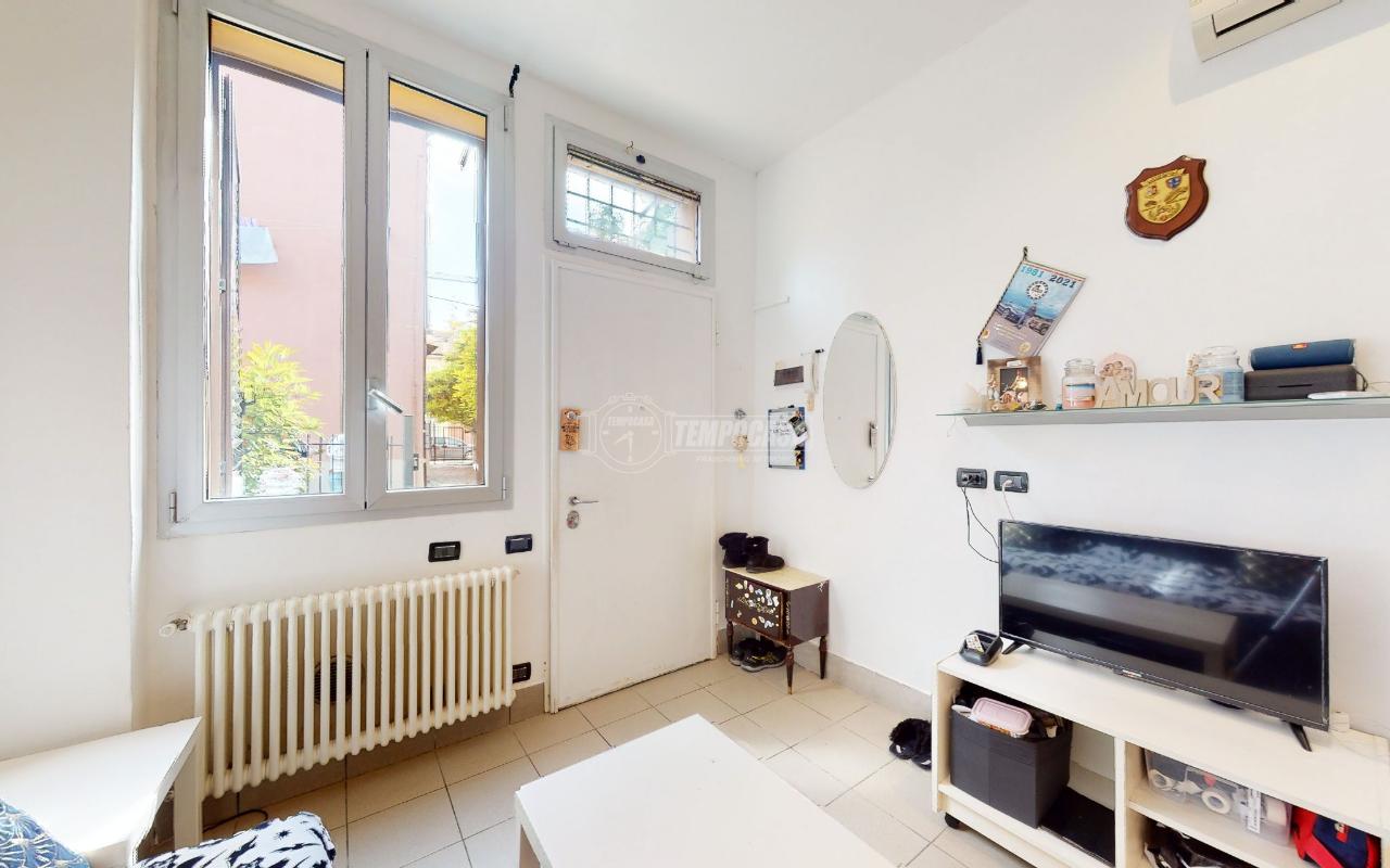 Bilocale in Via Telemaco Signorini, Bologna