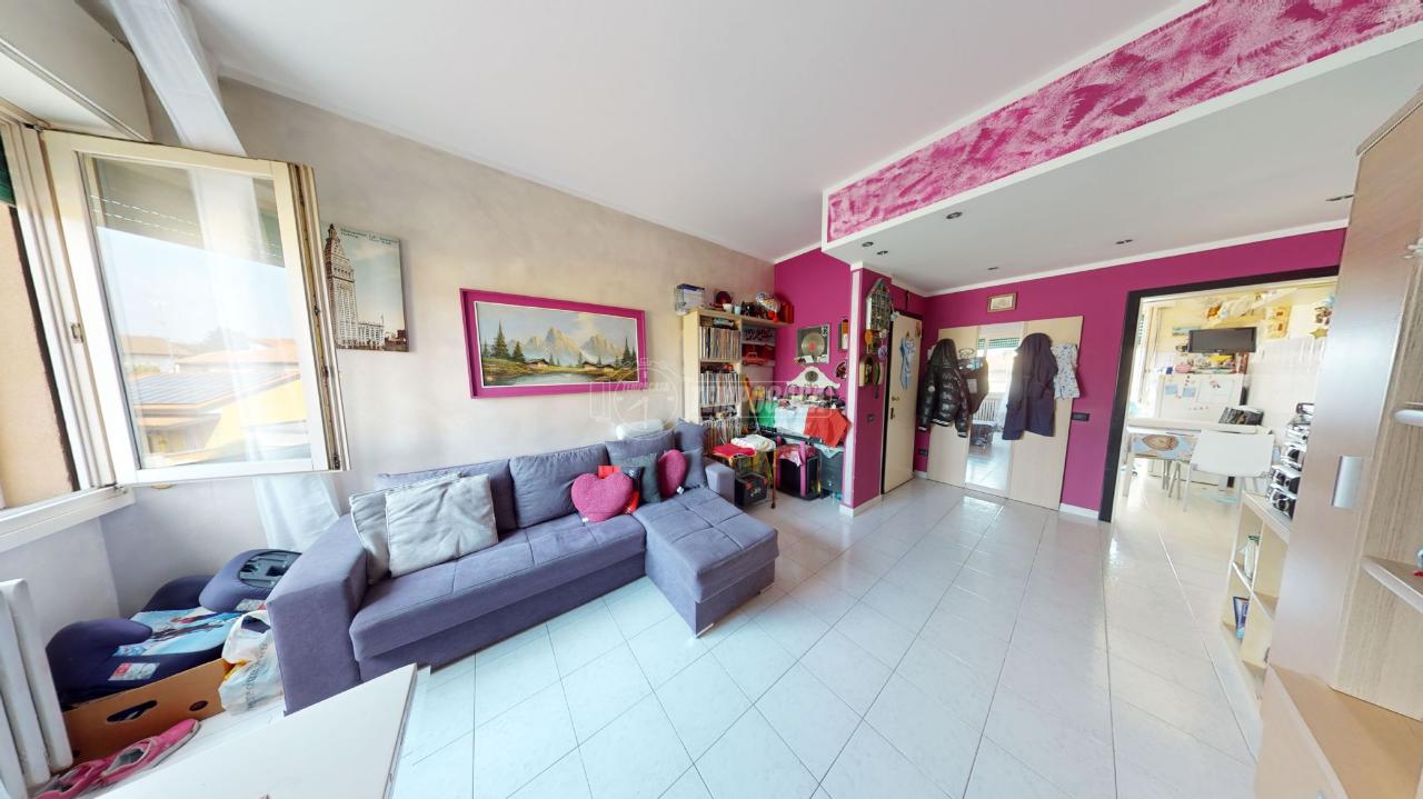 Appartamento in vendita a Varedo