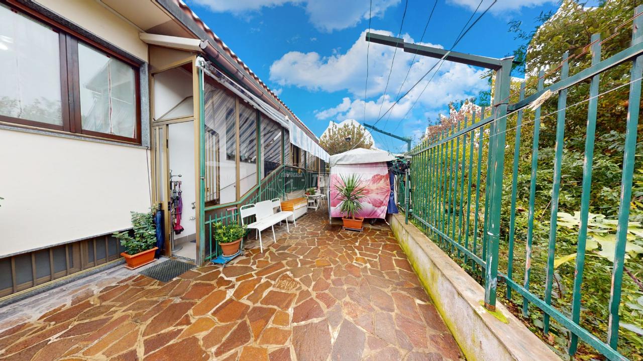 Villa in vendita a Varedo