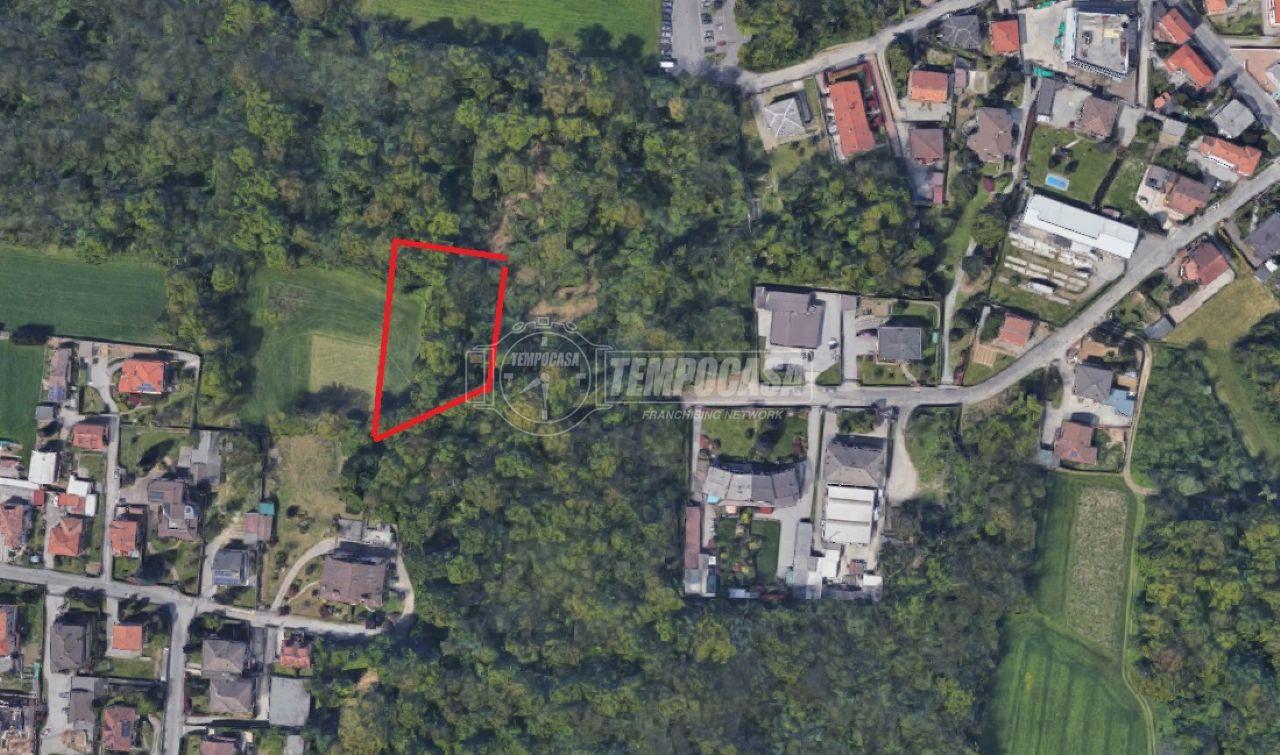 Terreno edificabile in vendita a Lazzate