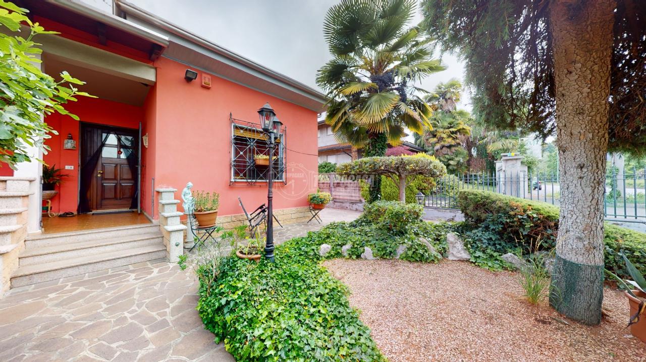Villa in vendita a Misinto