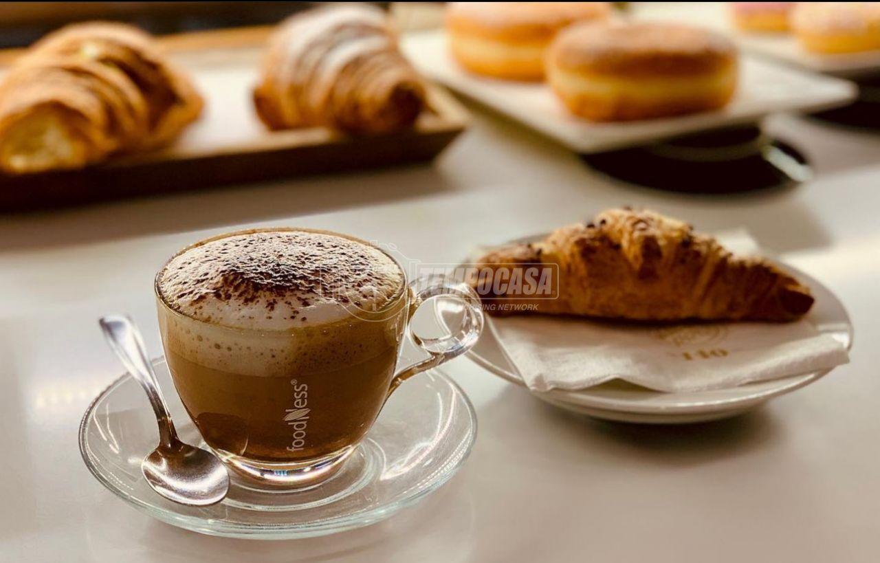 Negozio in vendita a Muggiò