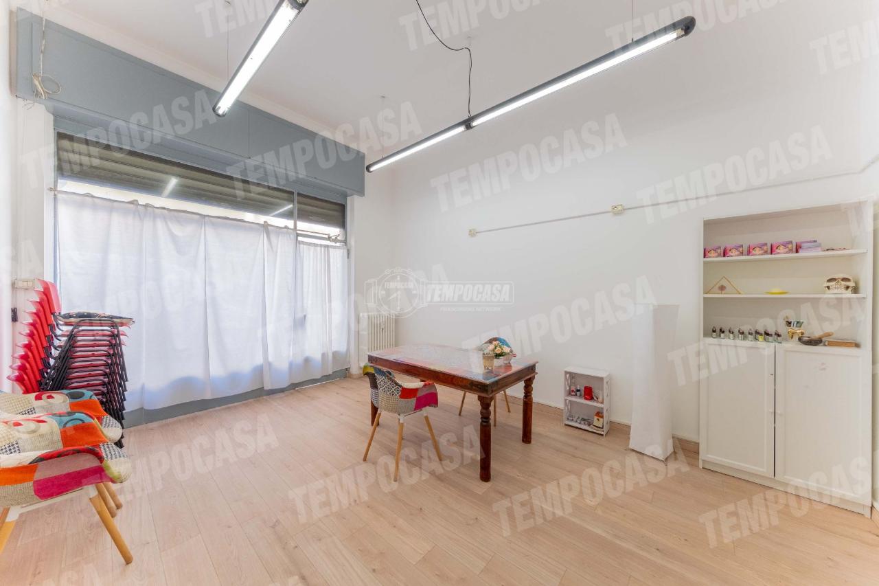 Negozio in vendita a Milano