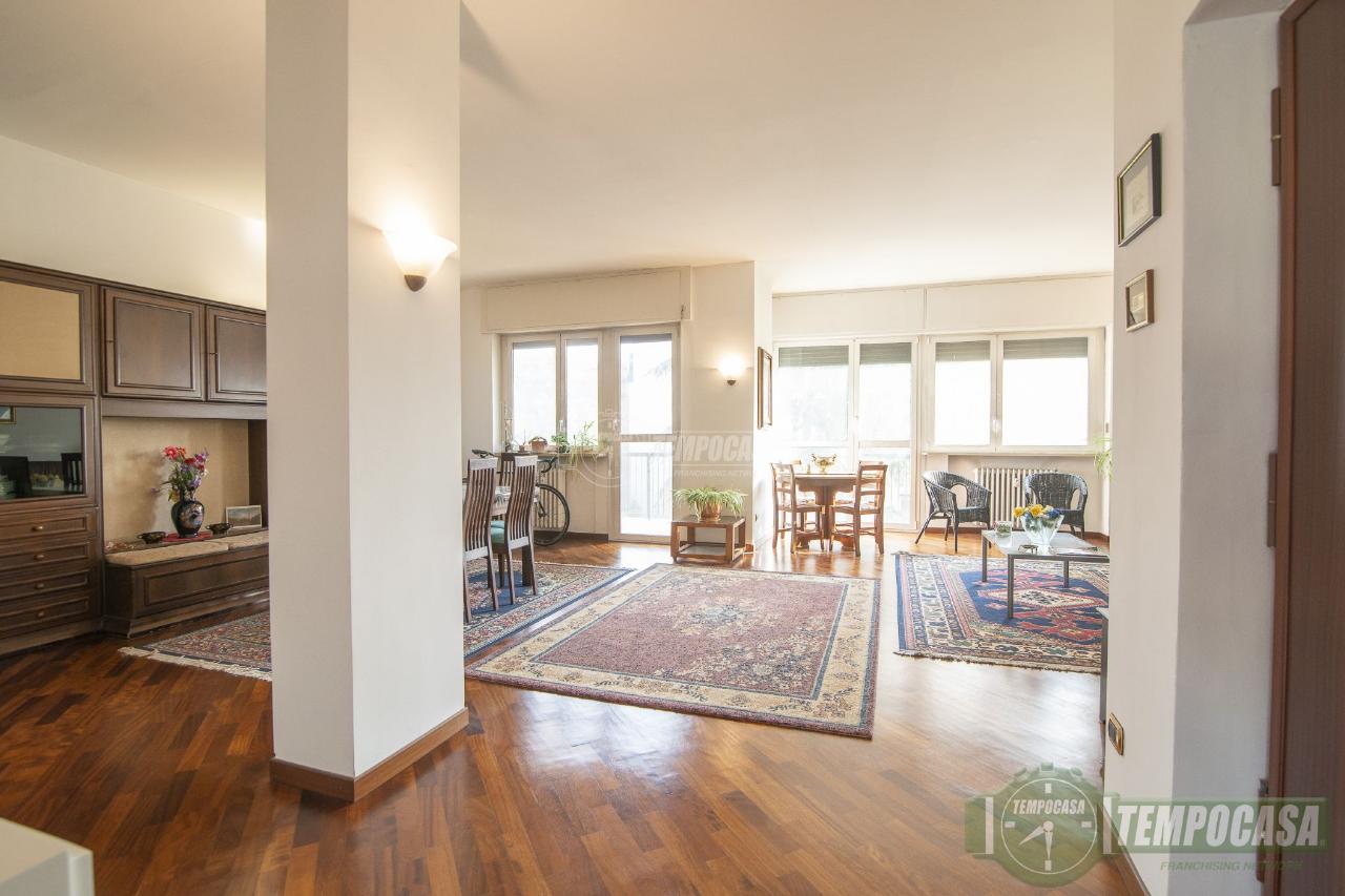 Appartamento in Via Rovani 59, Sesto San Giovanni