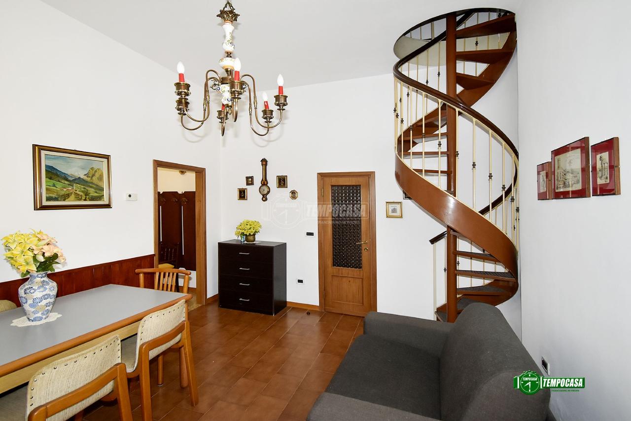 Appartamento in vendita a Rho