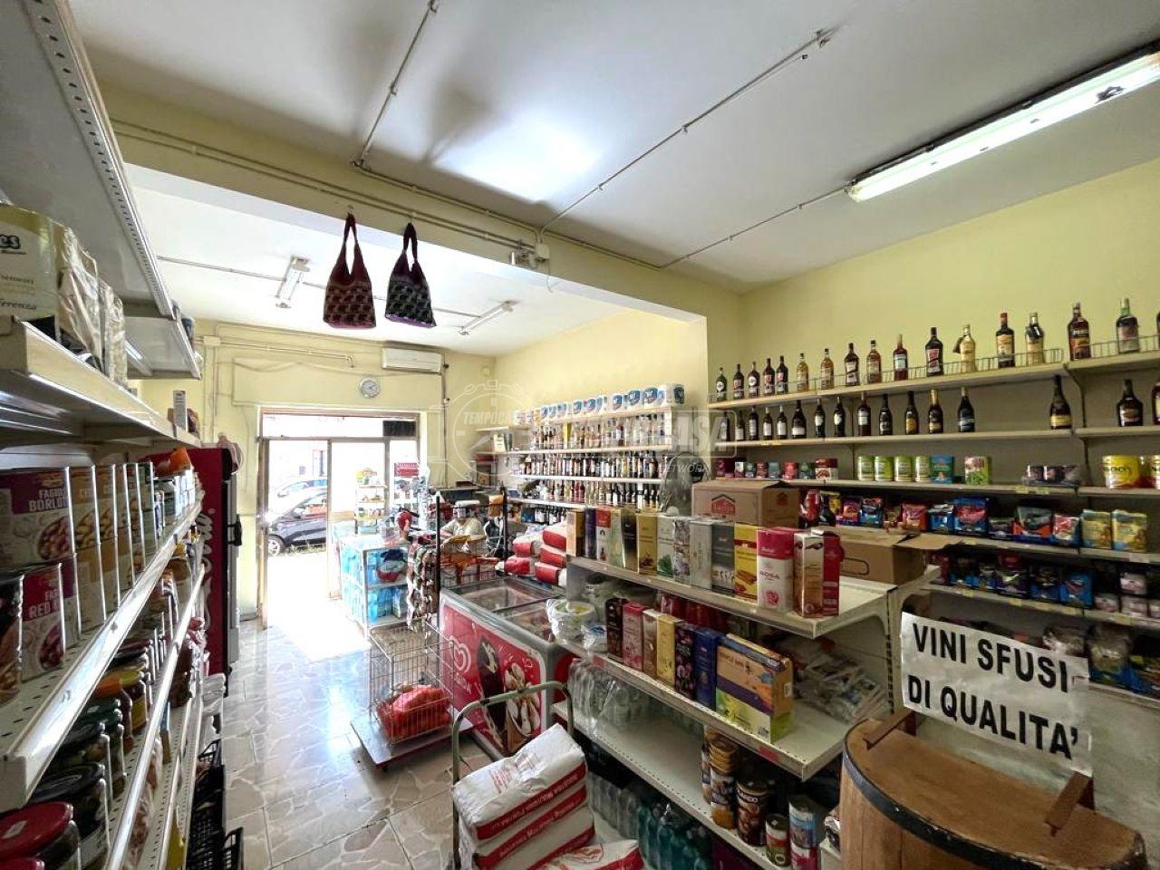 Negozio in vendita a Roma