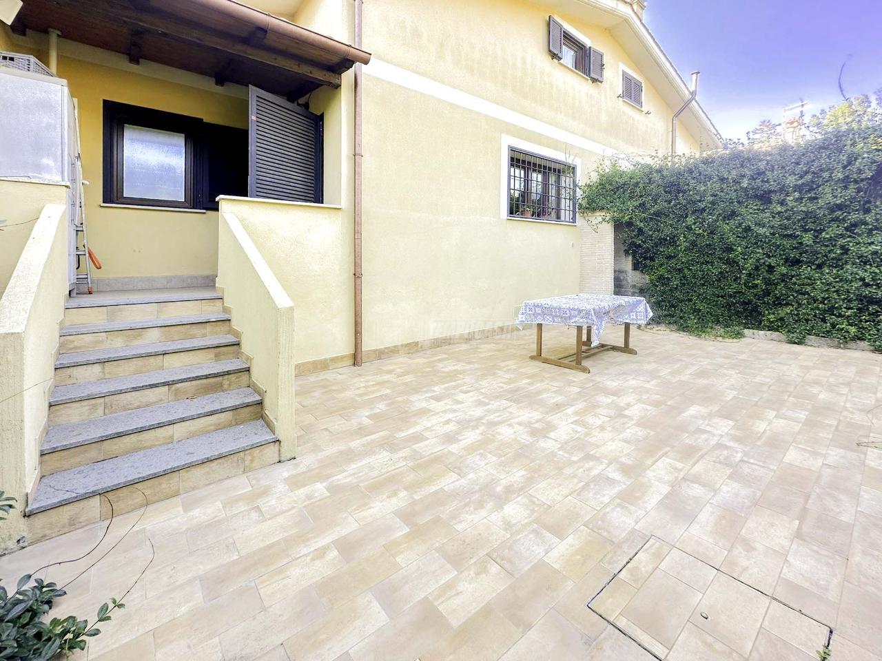 Villa a schiera in vendita a Manziana