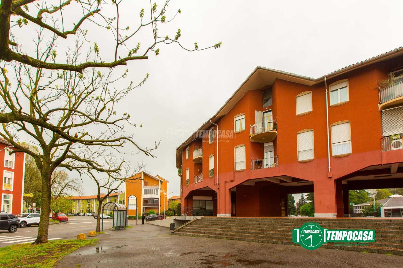 Trilocale in Via Andrea Stoppani 13, Busto Arsizio