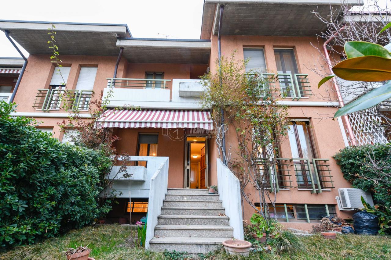 Villa a schiera in vendita a Desenzano Del Garda