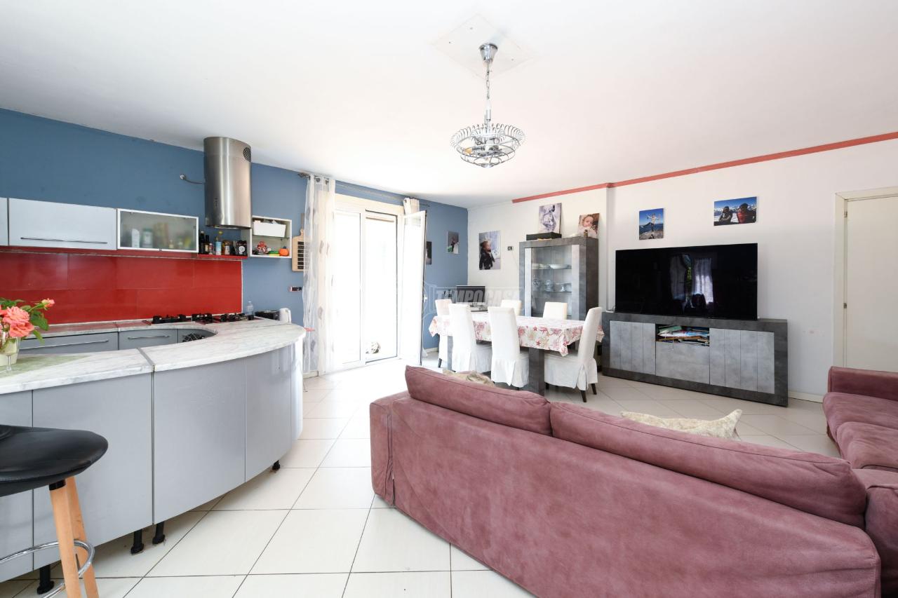 Villa in vendita a Desenzano Del Garda