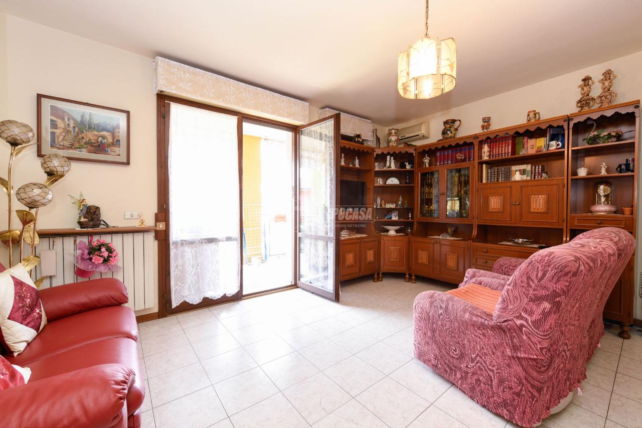 Appartamento in vendita a Desenzano Del Garda