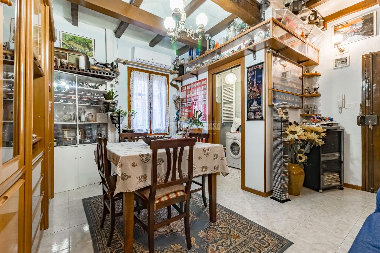 Appartamento in vendita a Bologna