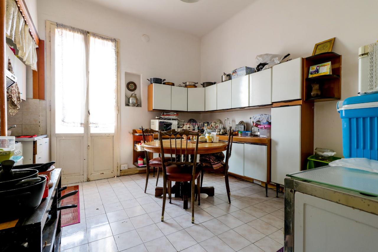 Appartamento in vendita a Bologna