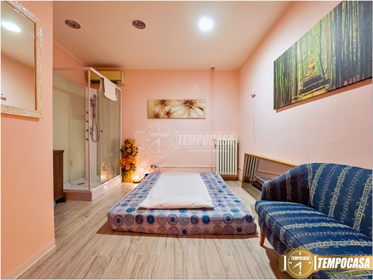 Negozio in vendita a Milano