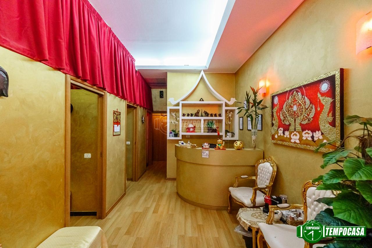 Negozio in vendita a Milano