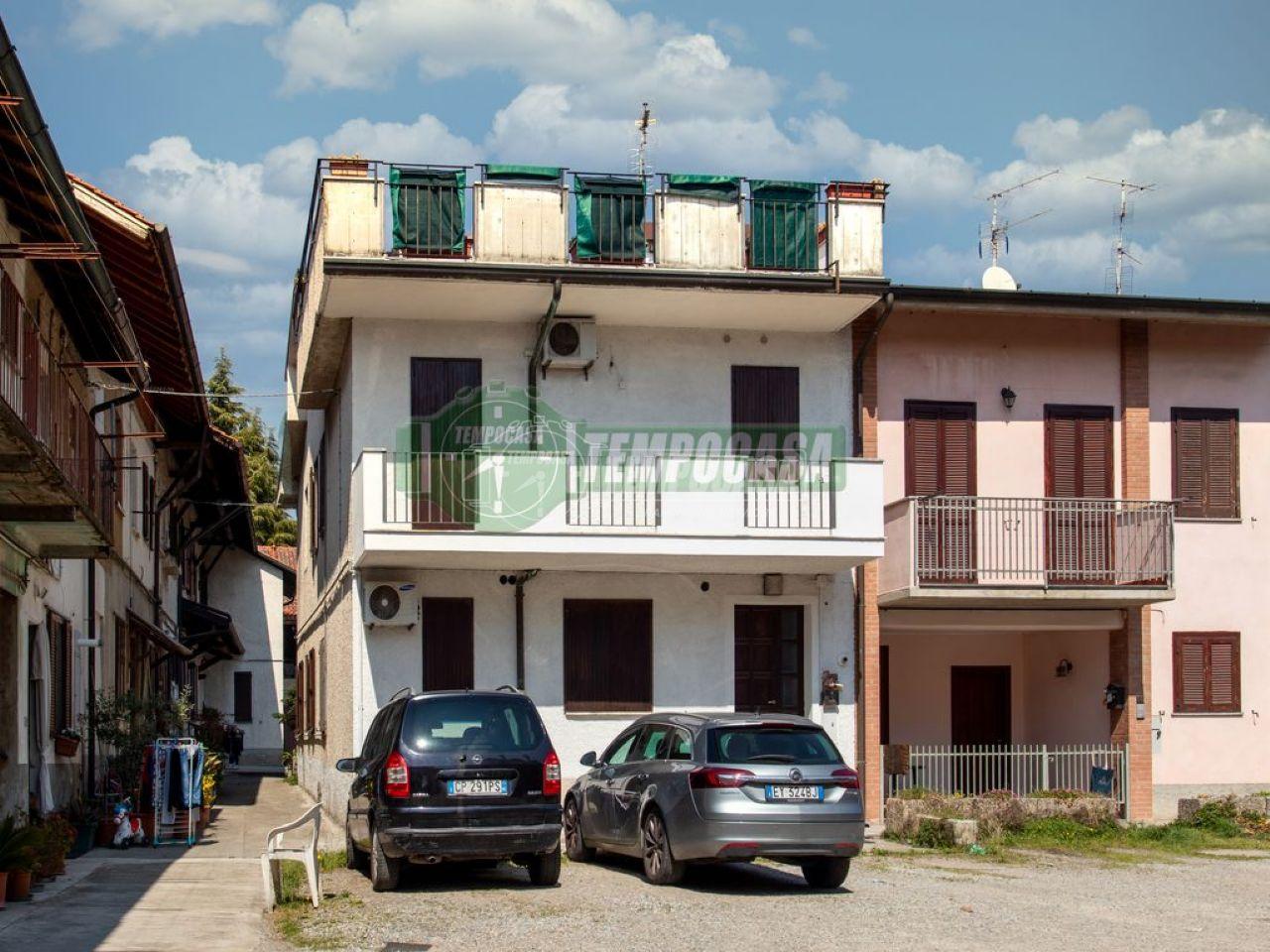 Trilocale in Via Alcide De Gasperi 56, Agrate Brianza