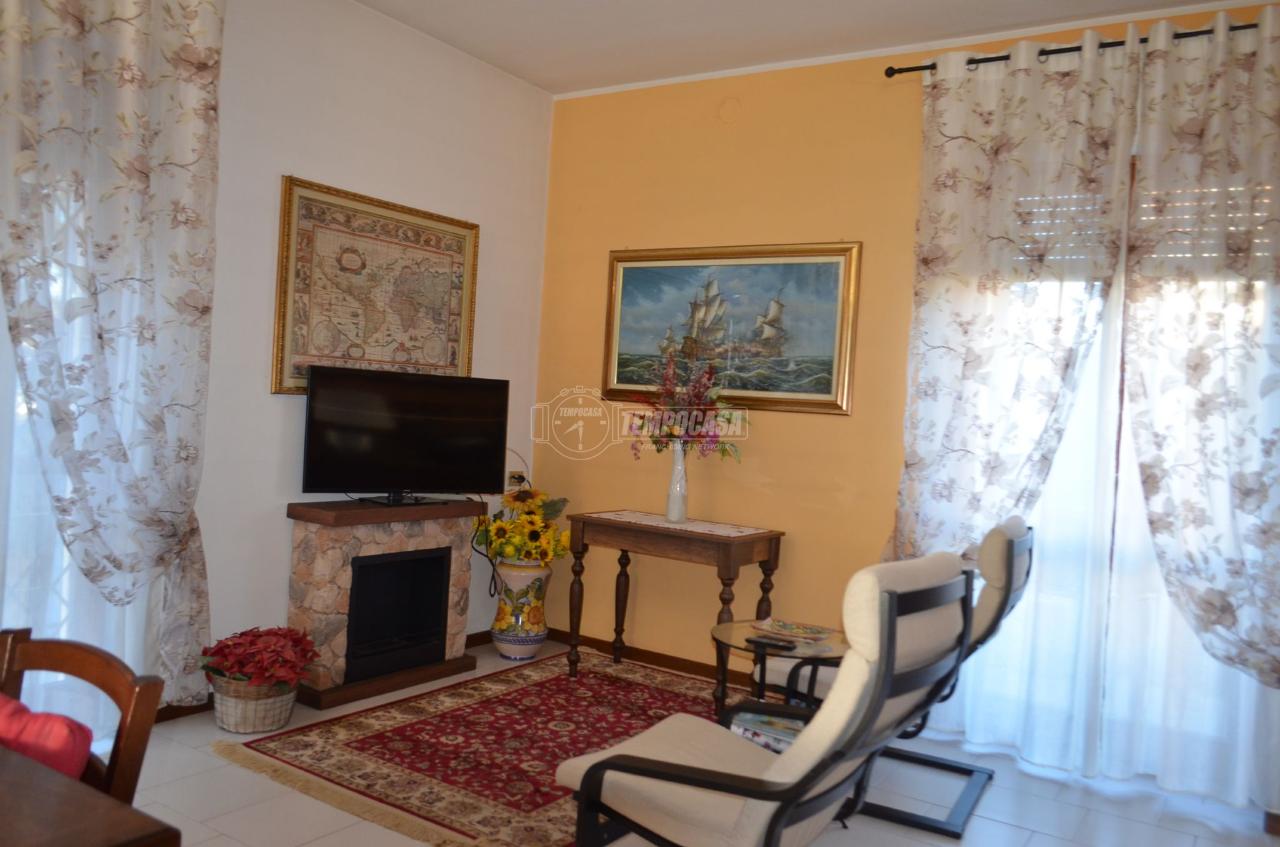 Casa indipendente in vendita a Agrate Brianza