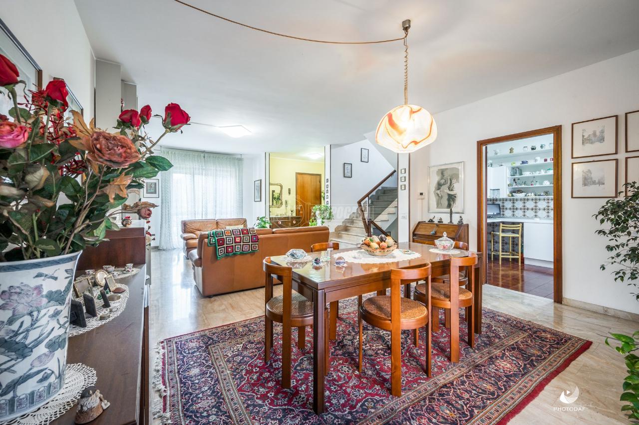 Villa a schiera in vendita a Carpi