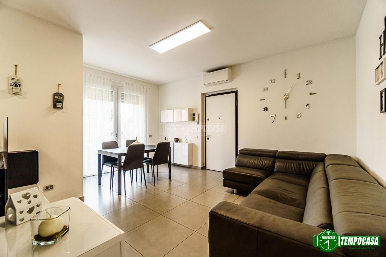 Trilocale in Via Eugenio Villoresi 1, Nova Milanese