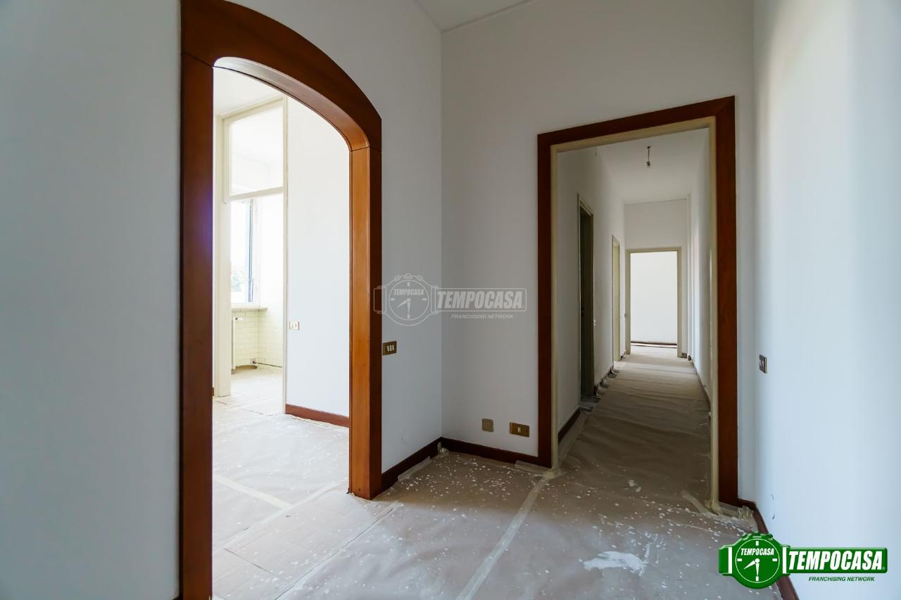 Appartamento in vendita a Nova Milanese