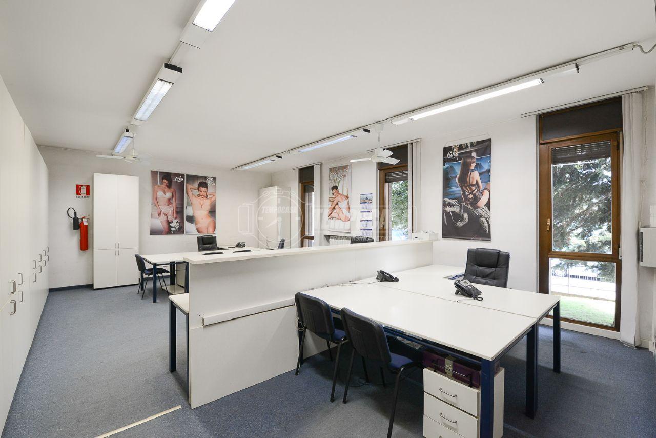 Ufficio in affitto a Cantu'