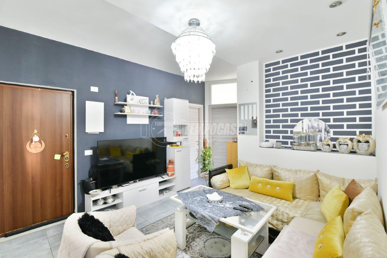 Trilocale in Piazza Piave, Cantù