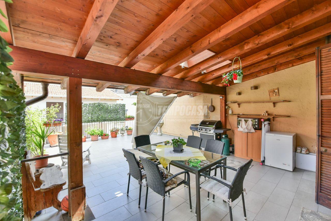 Appartamento in vendita a Cantu'