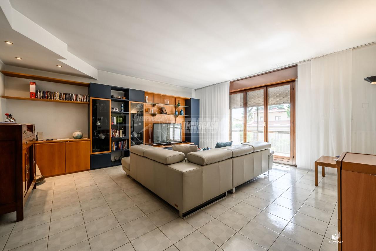 Appartamento in vendita a Trezzano Sul Naviglio