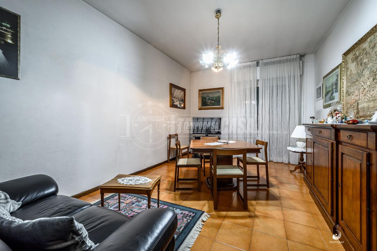 Appartamento in vendita a Trezzano Sul Naviglio
