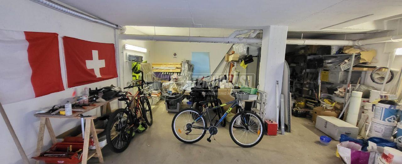 Box in vendita a Malnate