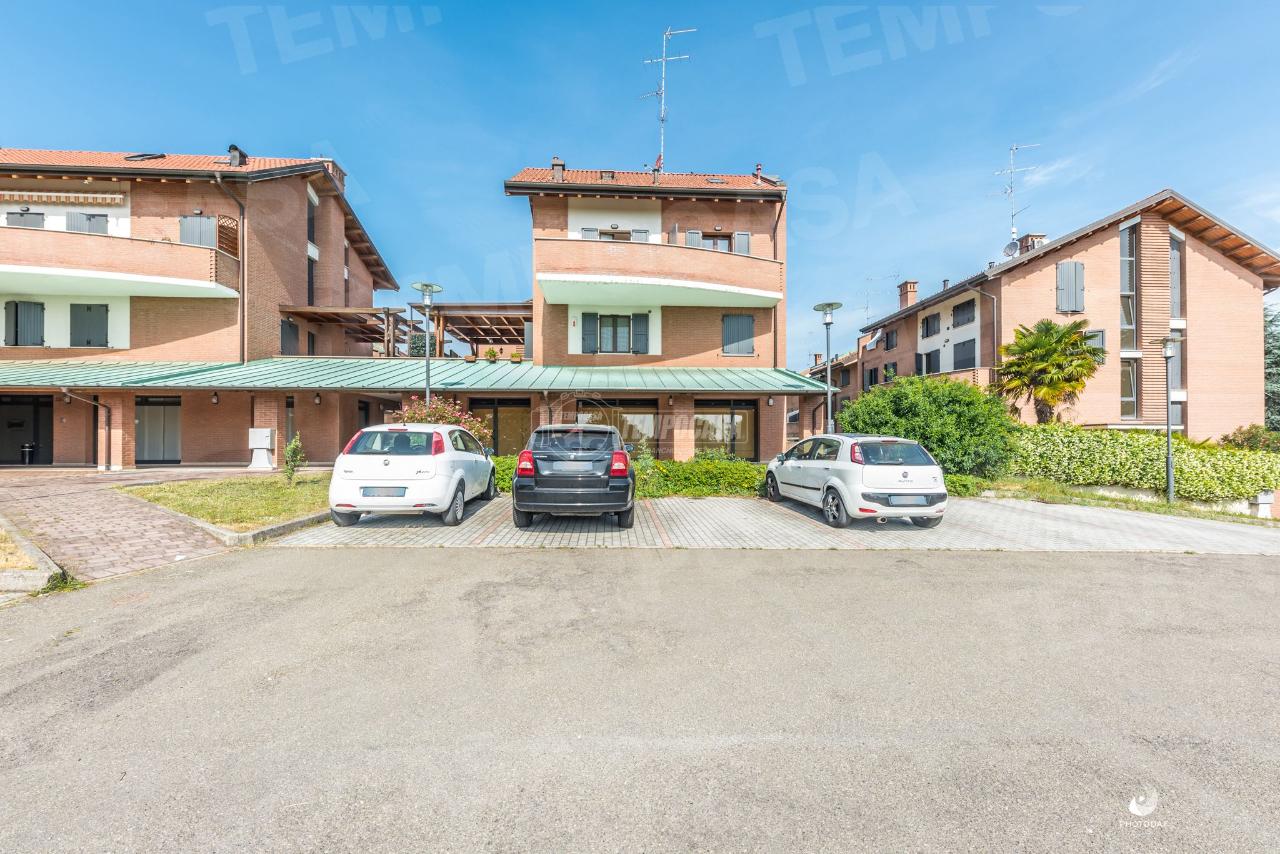 Negozio in vendita a Castelvetro Di Modena