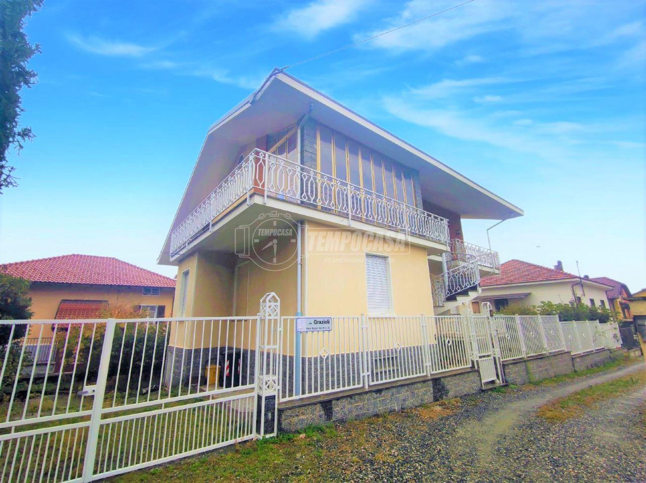 Villa in Via Grazioli, Nole