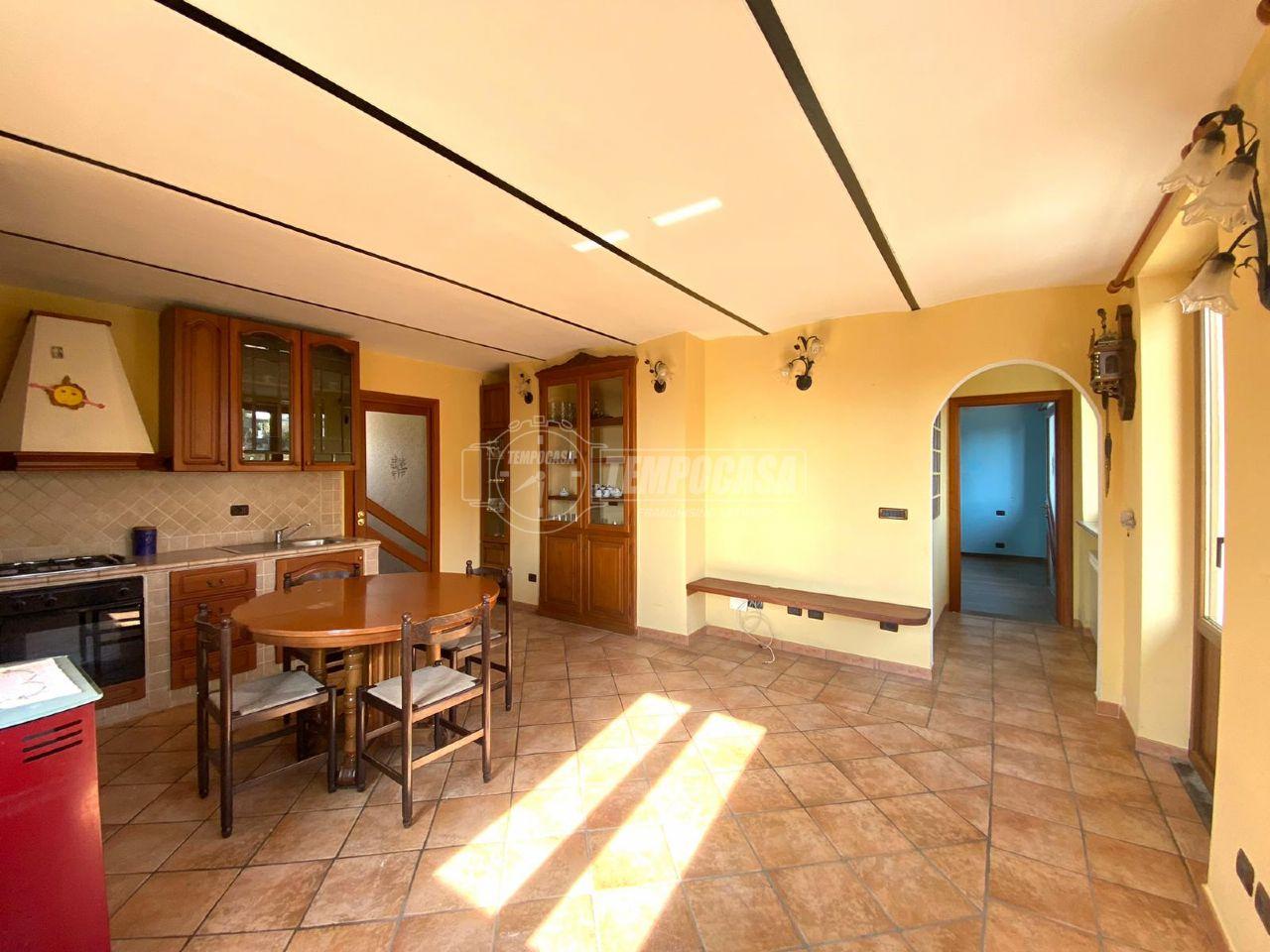 Appartamento in vendita a Lanzo Torinese