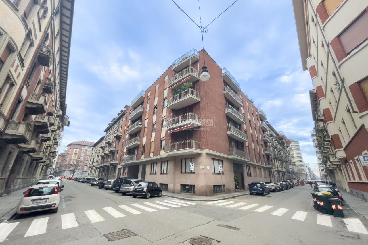 Negozio in vendita a Torino