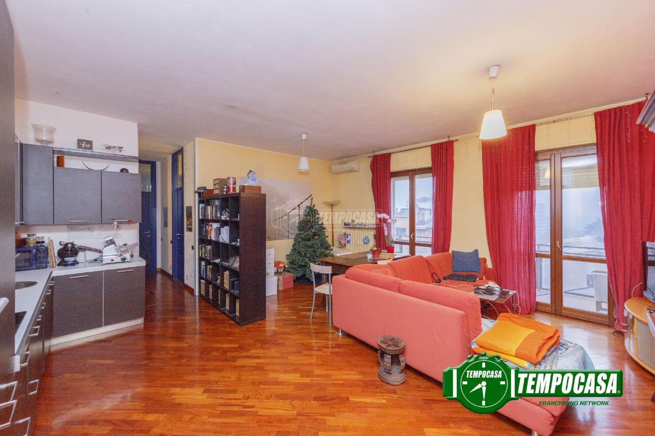 Appartamento in vendita a Pavia