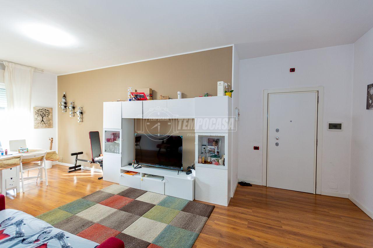 Appartamento in vendita a Cologno Monzese