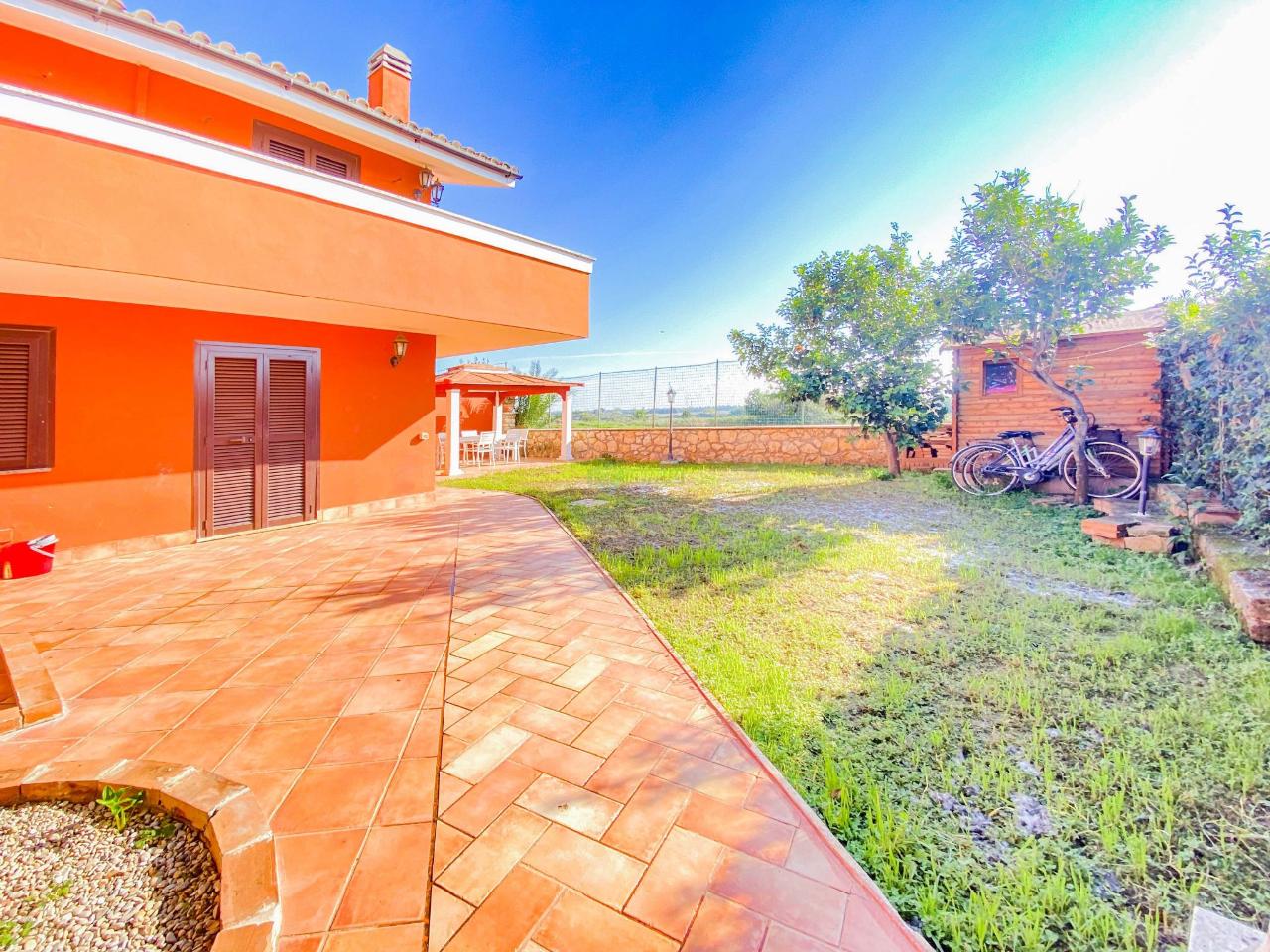 Villa a schiera in vendita a Ladispoli