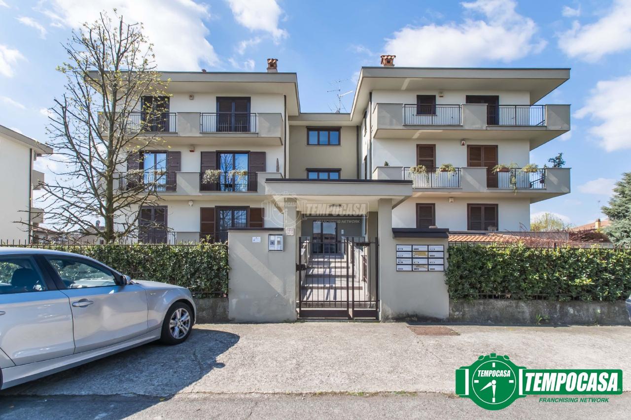 Appartamento in vendita a Rescaldina