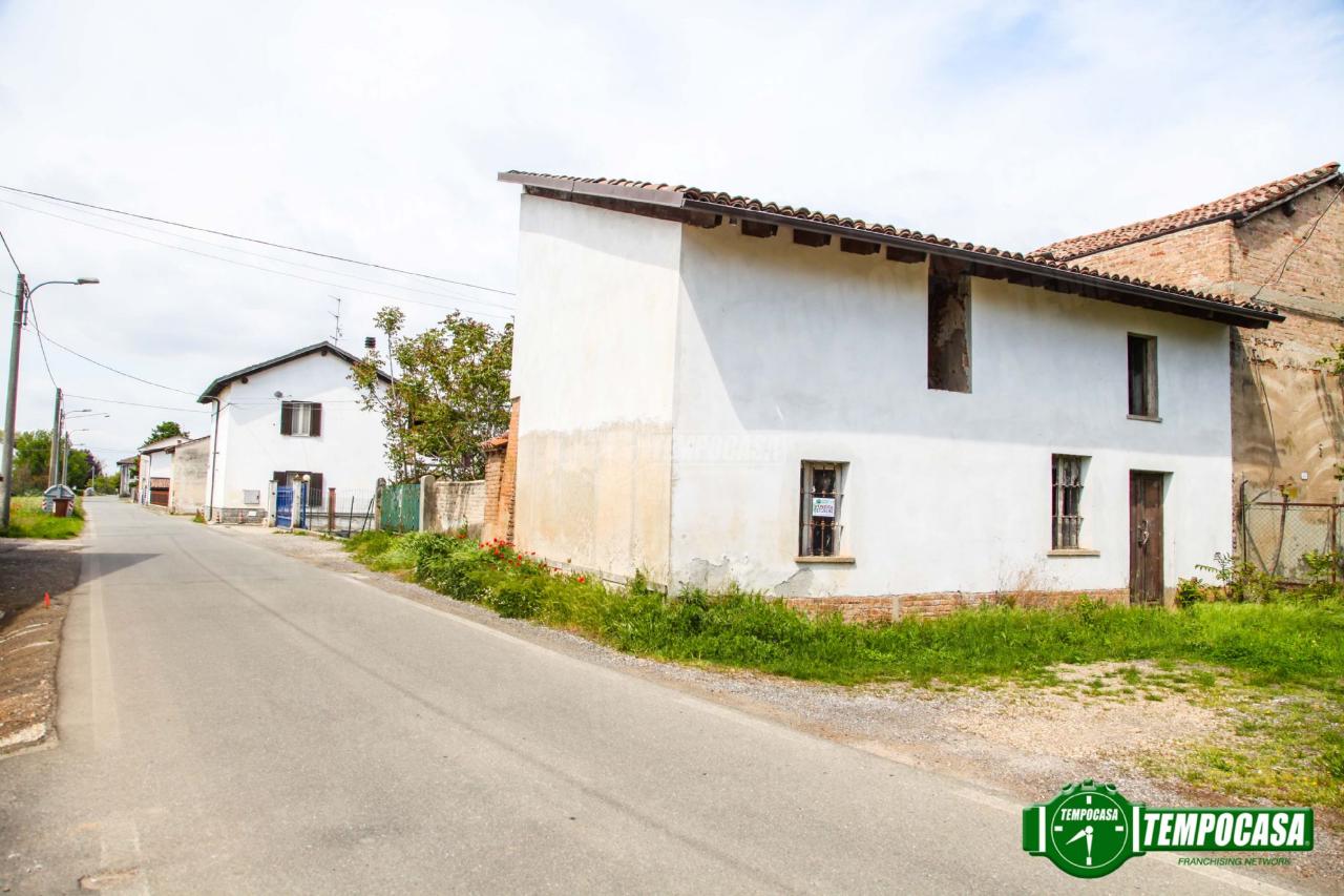 Trilocale in Via Molinara 70, Alessandria