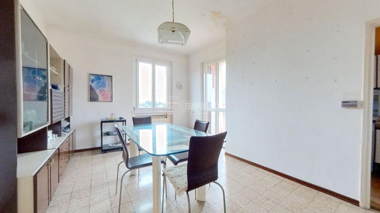 Appartamento in vendita a Lipomo