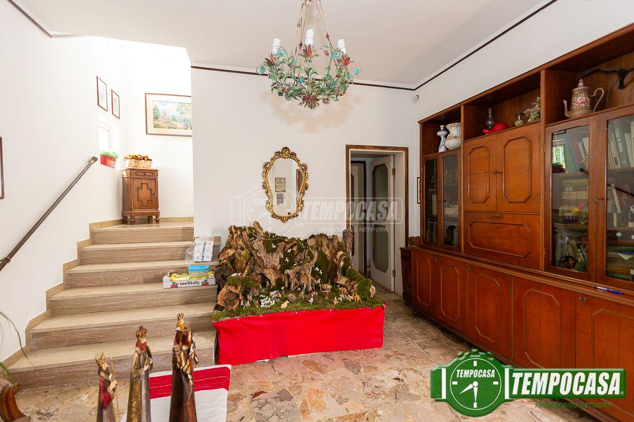 Villa in vendita a Montodine