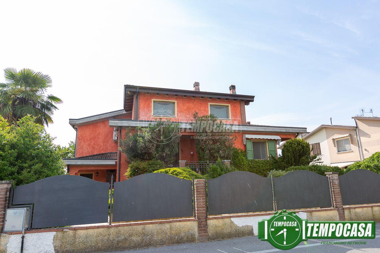 Appartamento in vendita a Ricengo