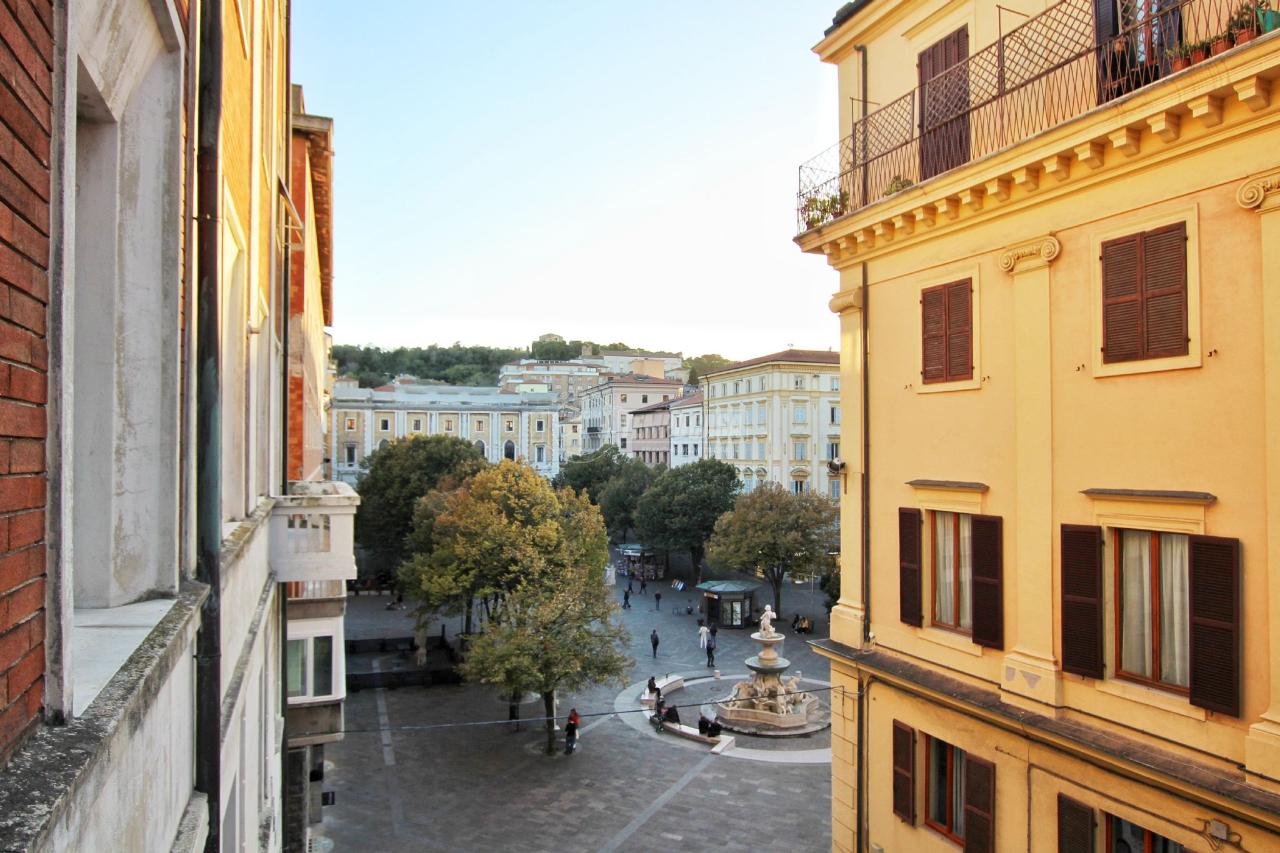 Appartamento in vendita a Ancona