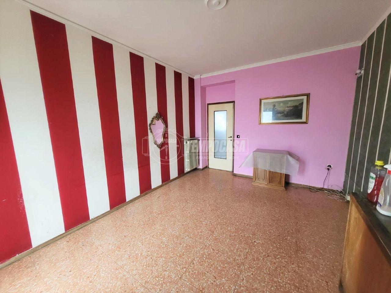 Appartamento in vendita a Piacenza