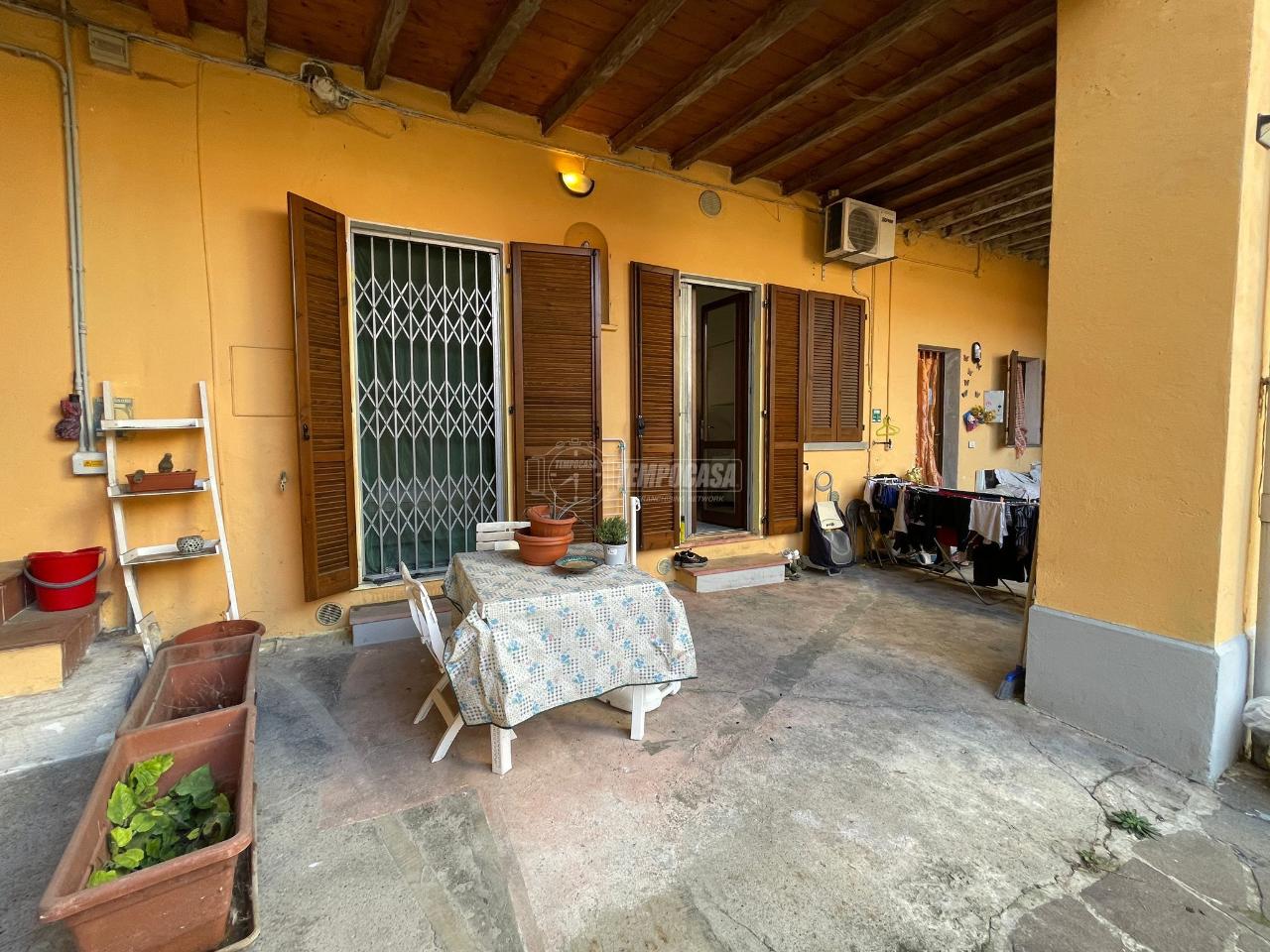 Bilocale in Via Ermigli 12, Trezzo sull'Adda